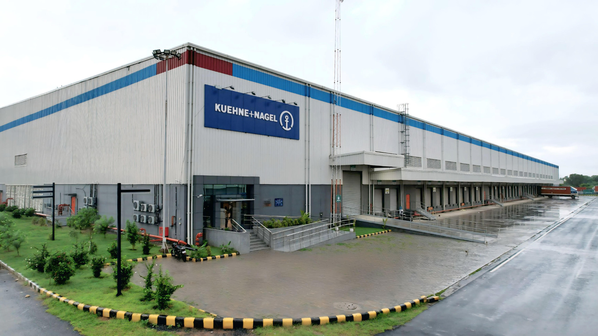 Kuehne+Nagel accelerates India growth with 100,000 sqm fulfilment ...