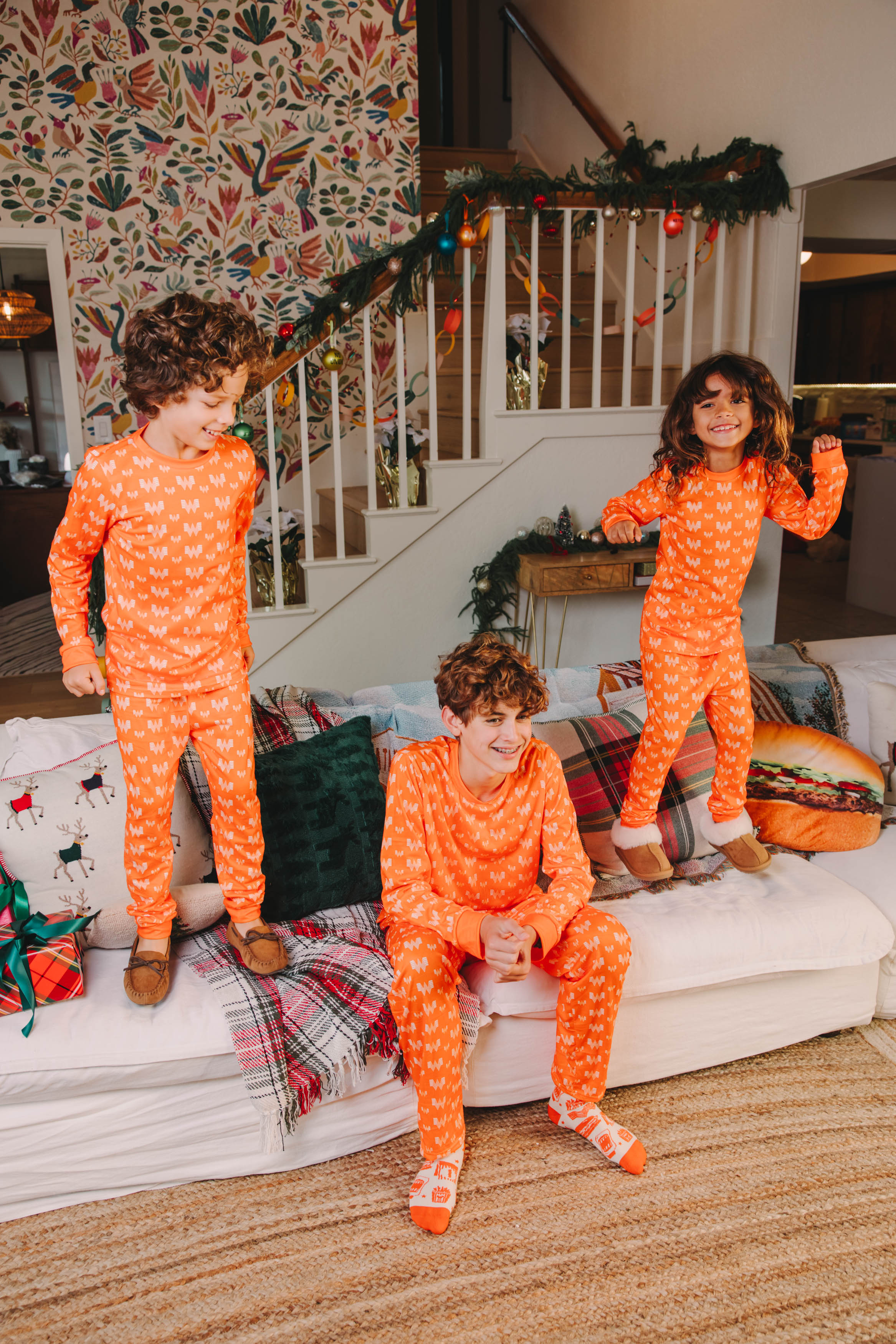 Serving Up Joy, One Gift at a Time: The 2025 Whataburger® Gift Guide