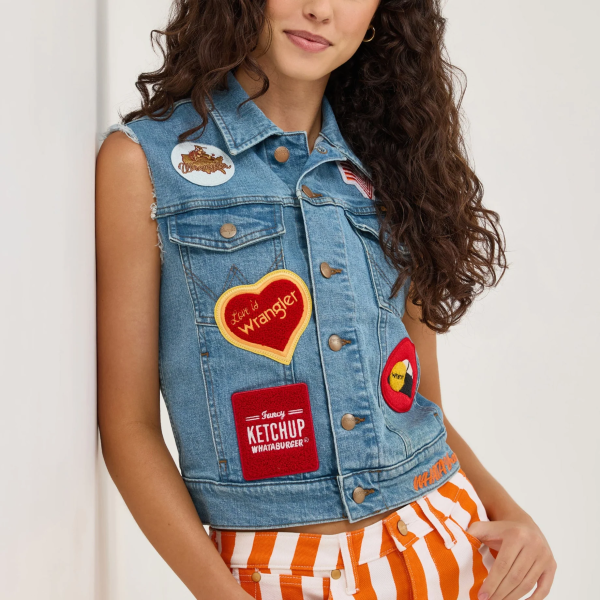 Serving Up Joy, One Gift at a Time: The 2025 Whataburger® Gift Guide