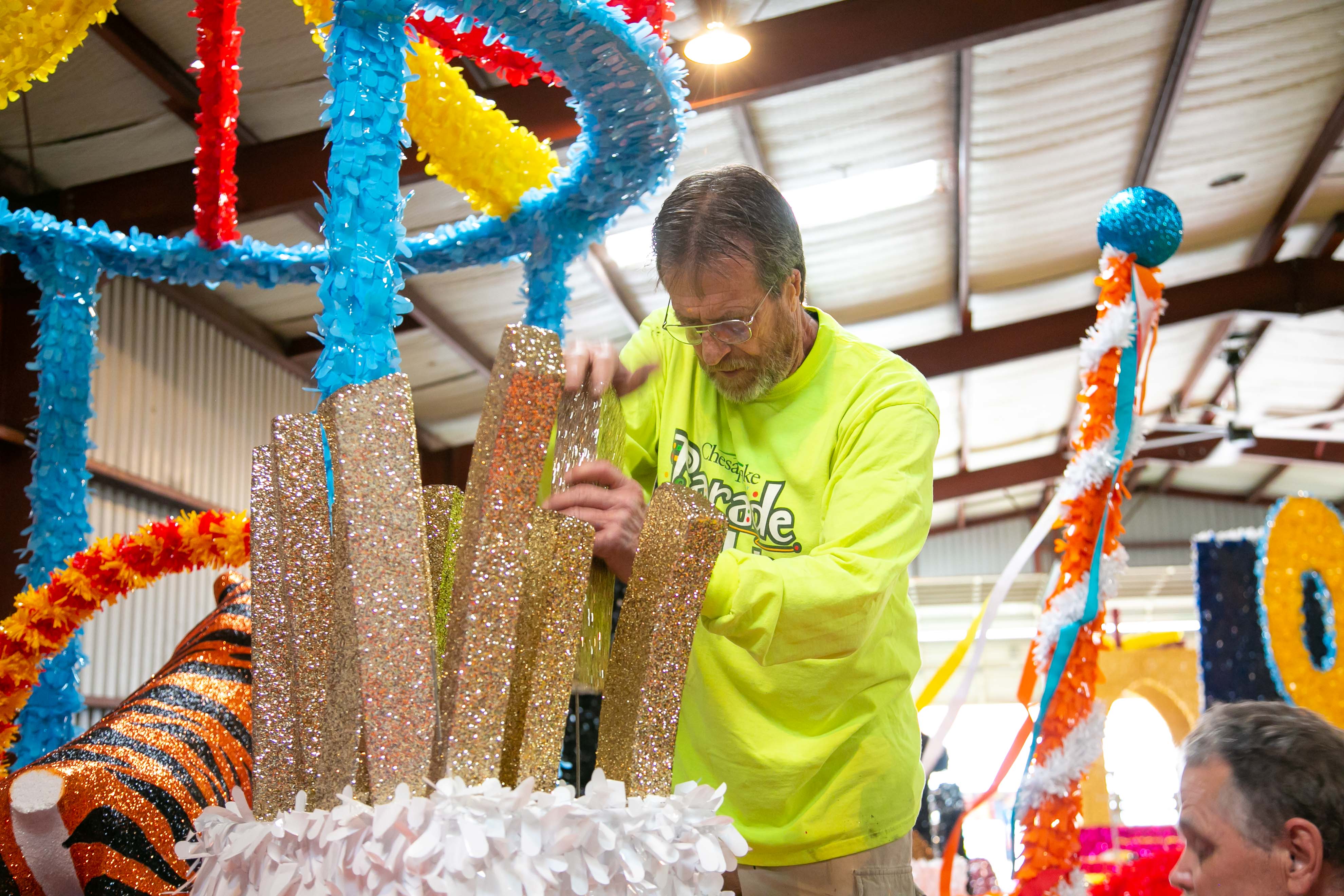 The making of Whataburger’s float for San Antonio’s Battle of Flowers ...