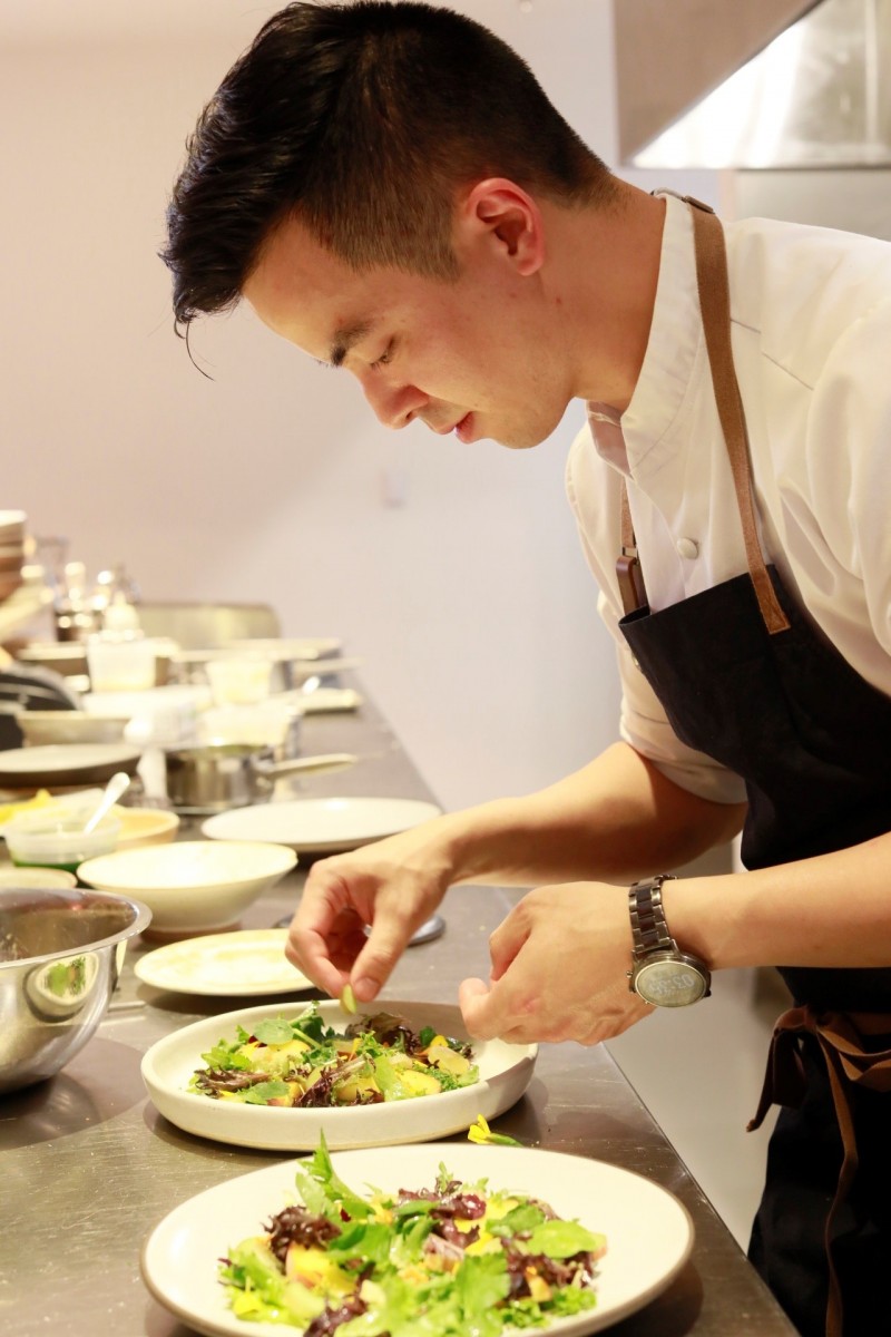 Chef Hoon Rhee Announced As New Executive Chef