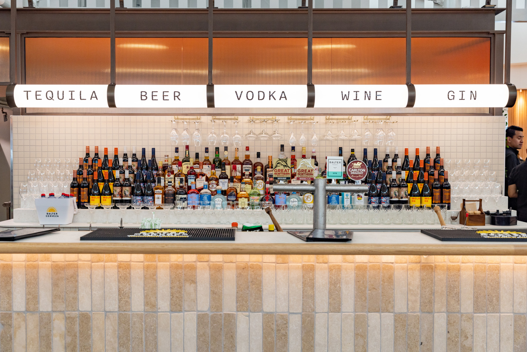 New 360 degree BNE restaurant
