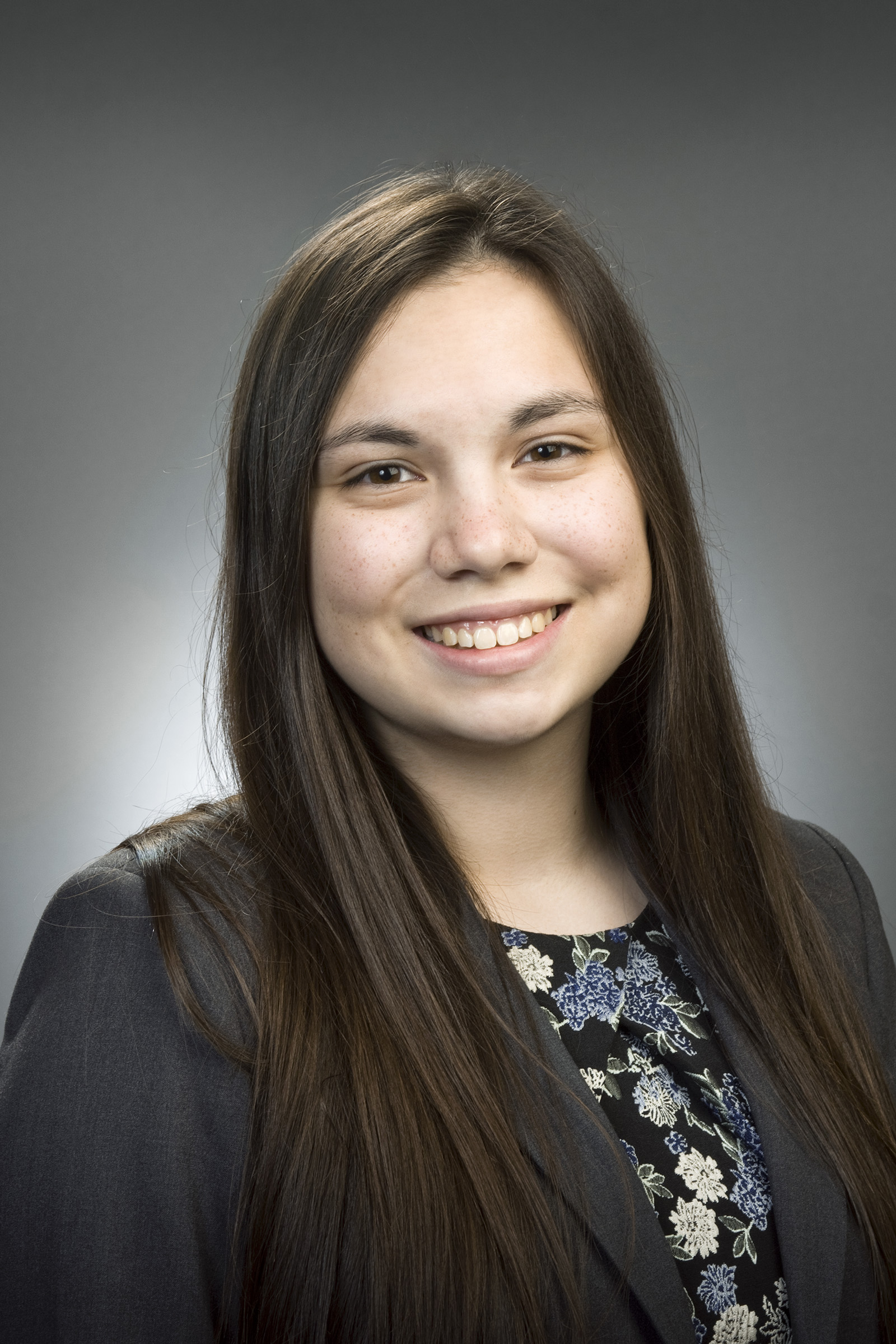 Two Jackson EMC High School Seniors Win $1,000 Scholarships