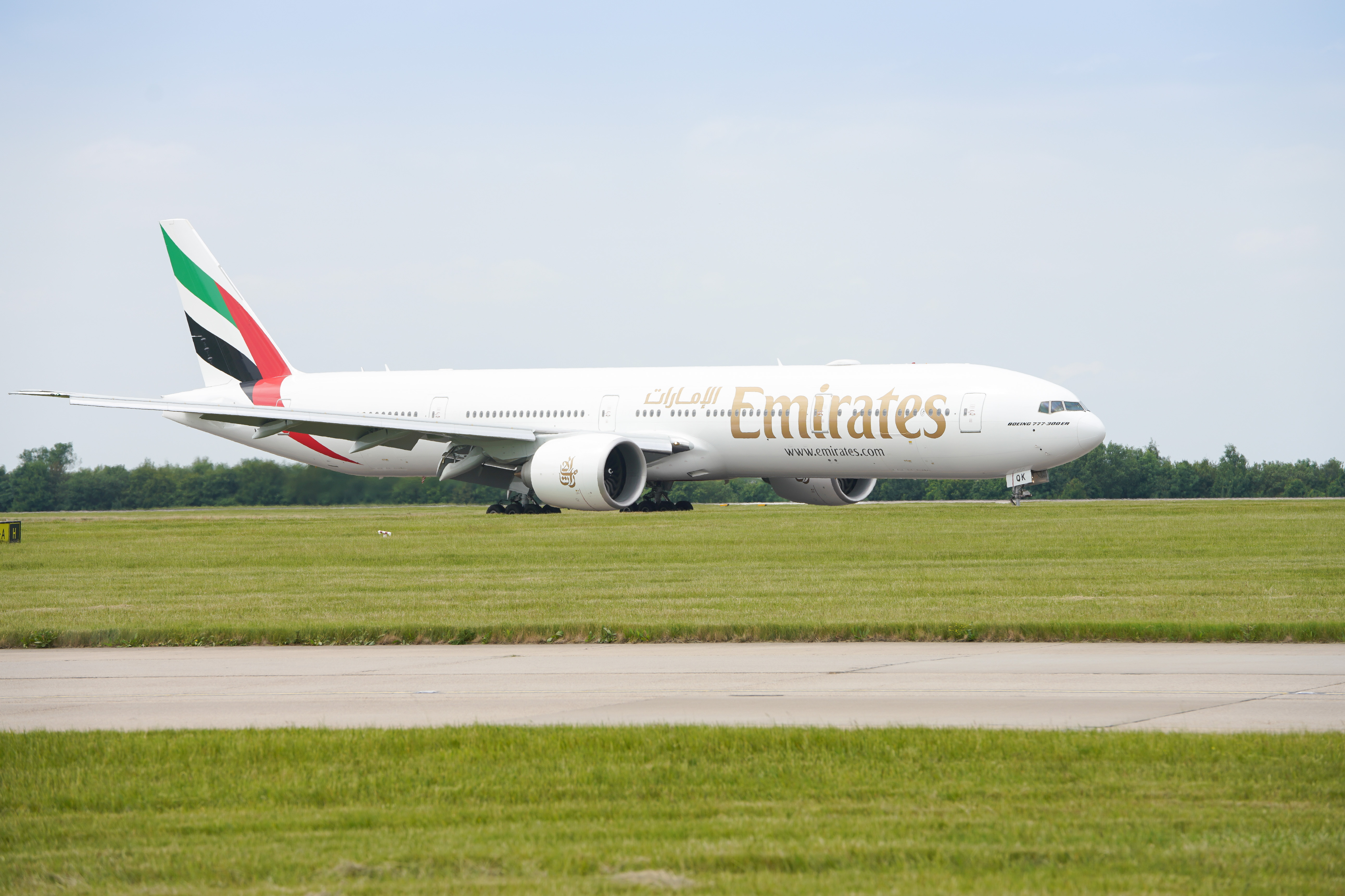 Emirates to resume Dubai flights in August