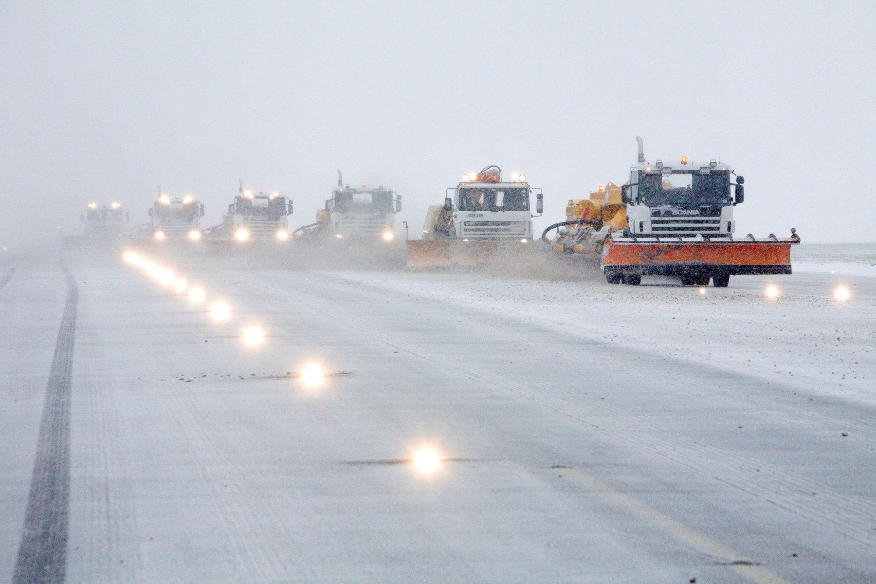 Blog: Winter is coming! How the airport prepares for snow and ice