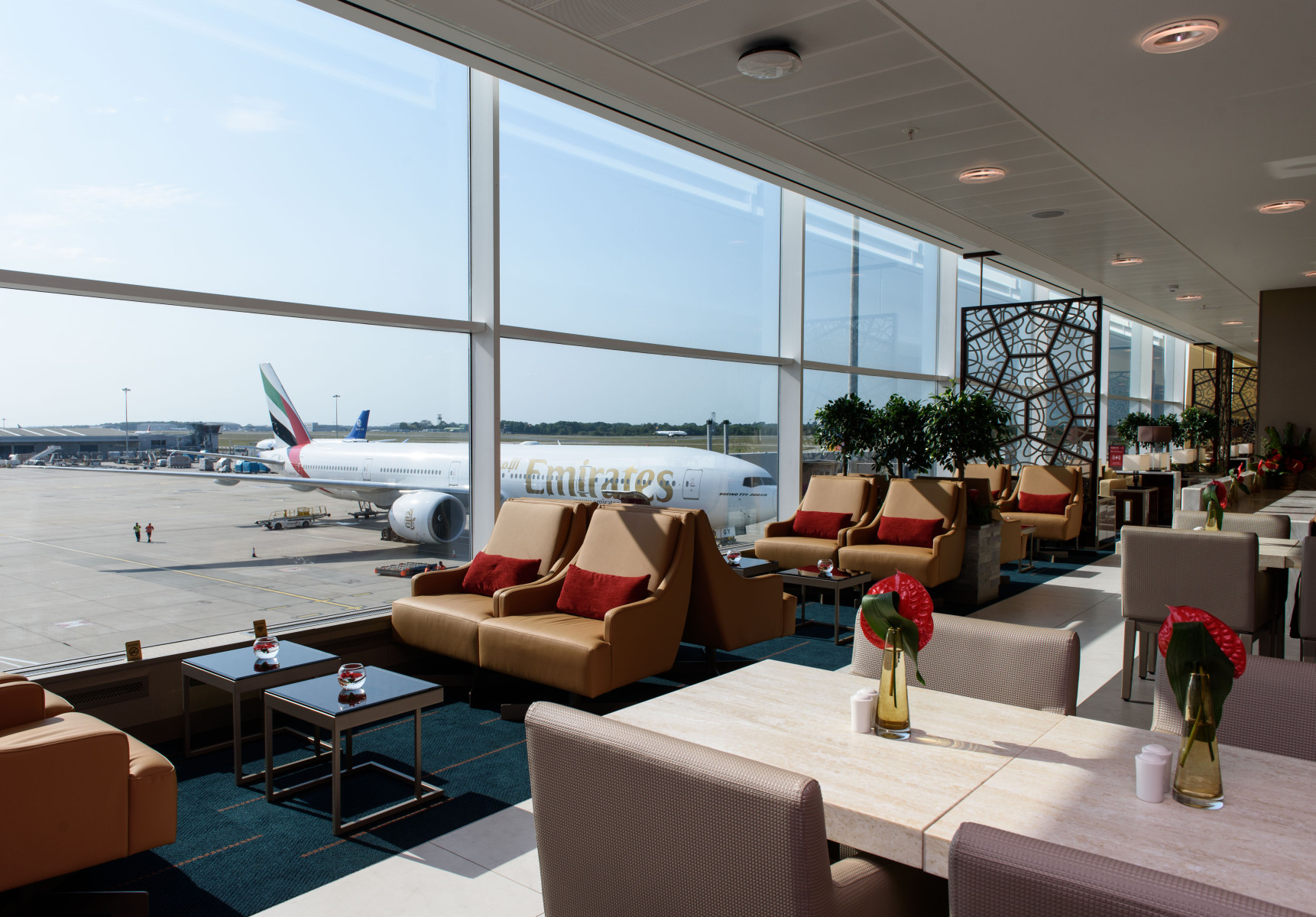 Emirates_Stansted_Lounge_Opening_4