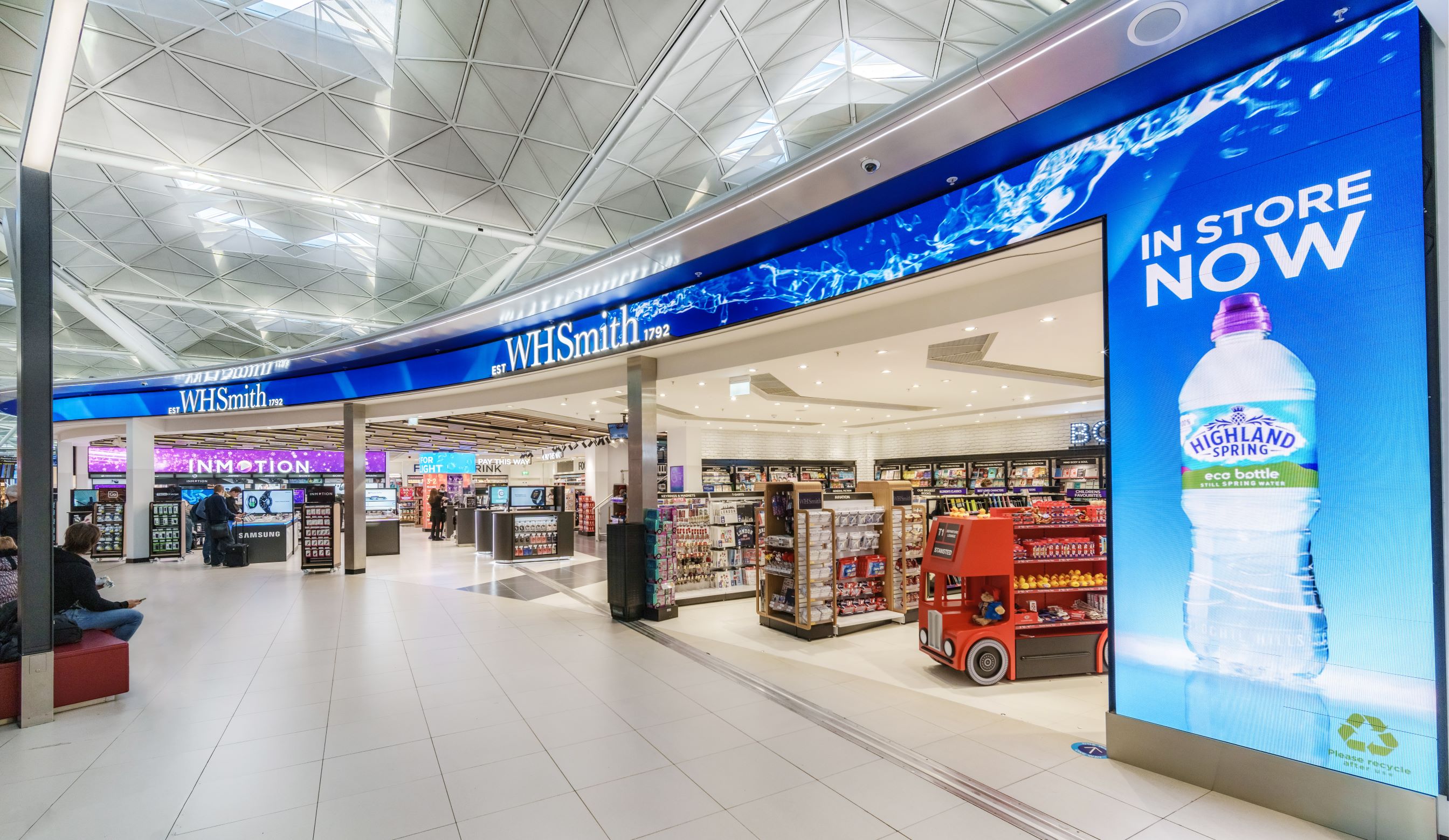 Brand new WHSmith tech superstore opens its doors