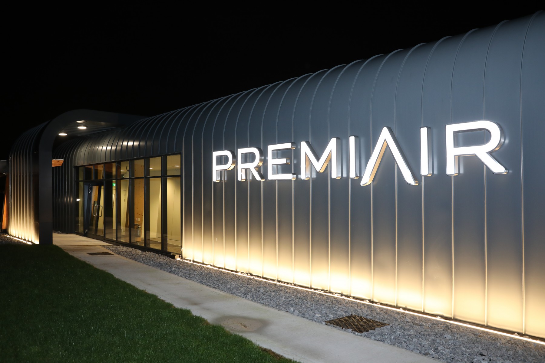 PremiAir officially opens its doors