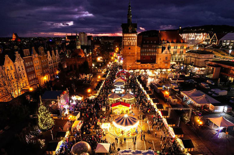 Jet2.com and Jet2CityBreaks expand Christmas Markets programme for ...