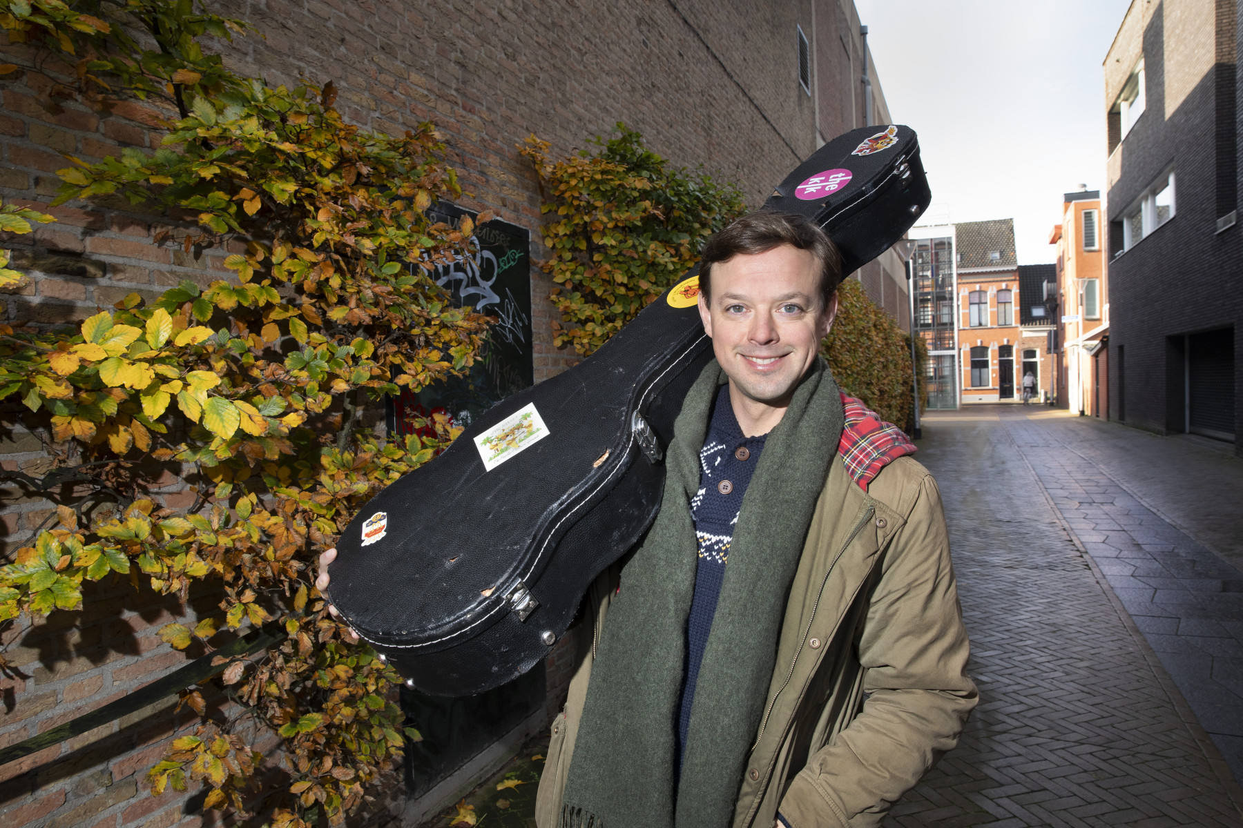 Alumnus Marcel Groenewegen is bassist van The Kik én meer