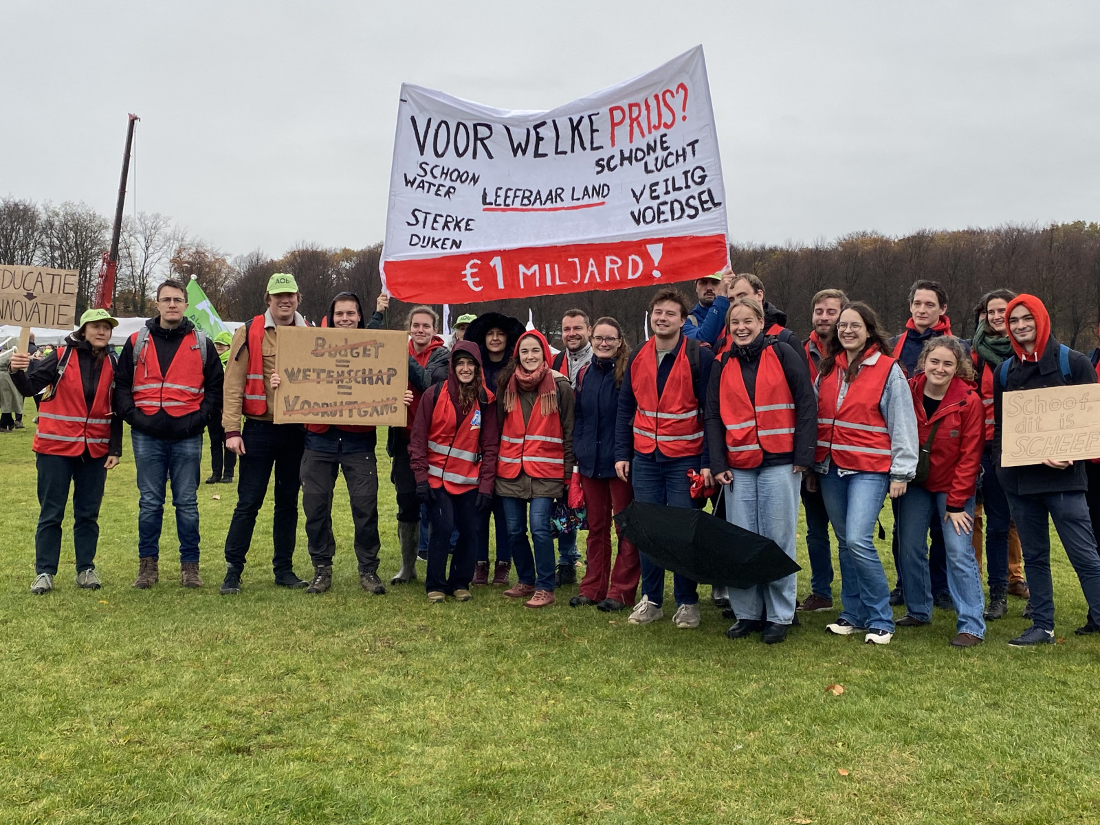 Protest tegen bezuinigingen: 'Stop de Eppocalyps!'