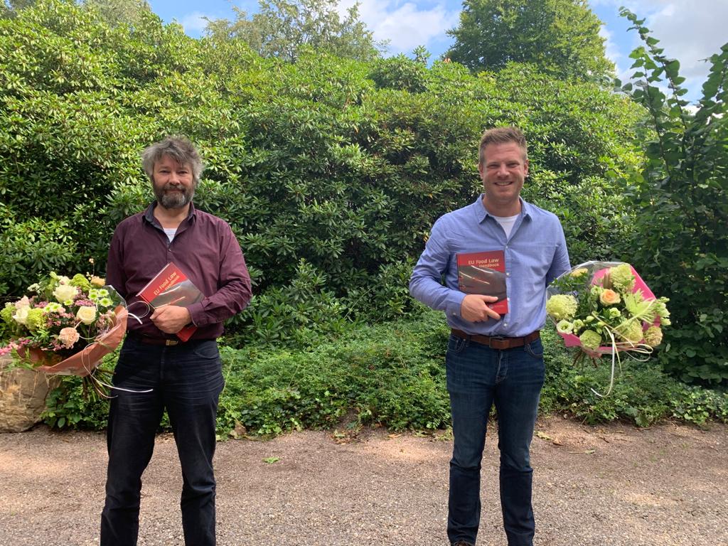 Van wormenburgers tot giftige courgettes: lector schrijft boek over voedsel