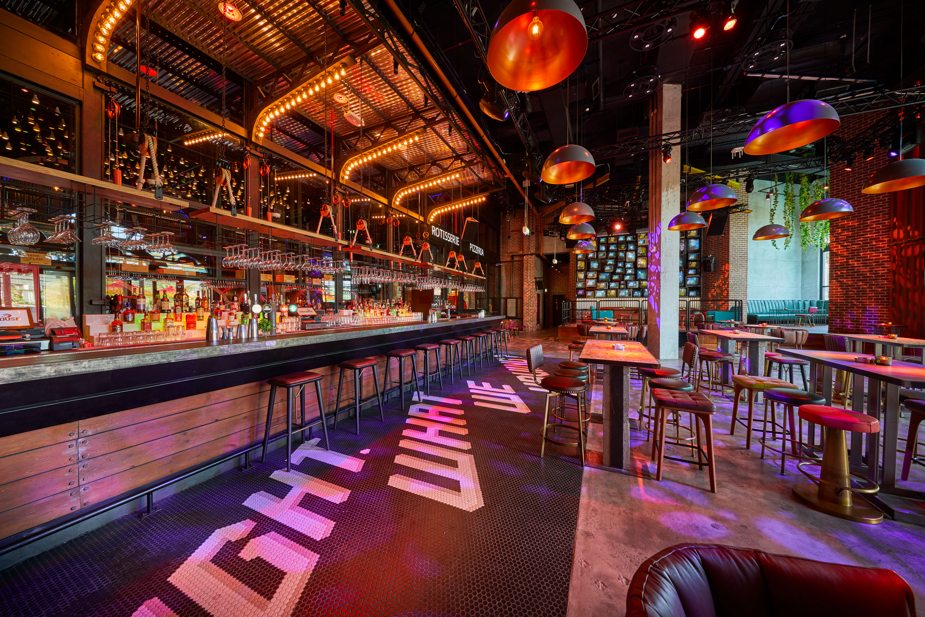 Dubai’s Ultimate Entertainment Destination, Wavehouse, Opens Its Doors ...