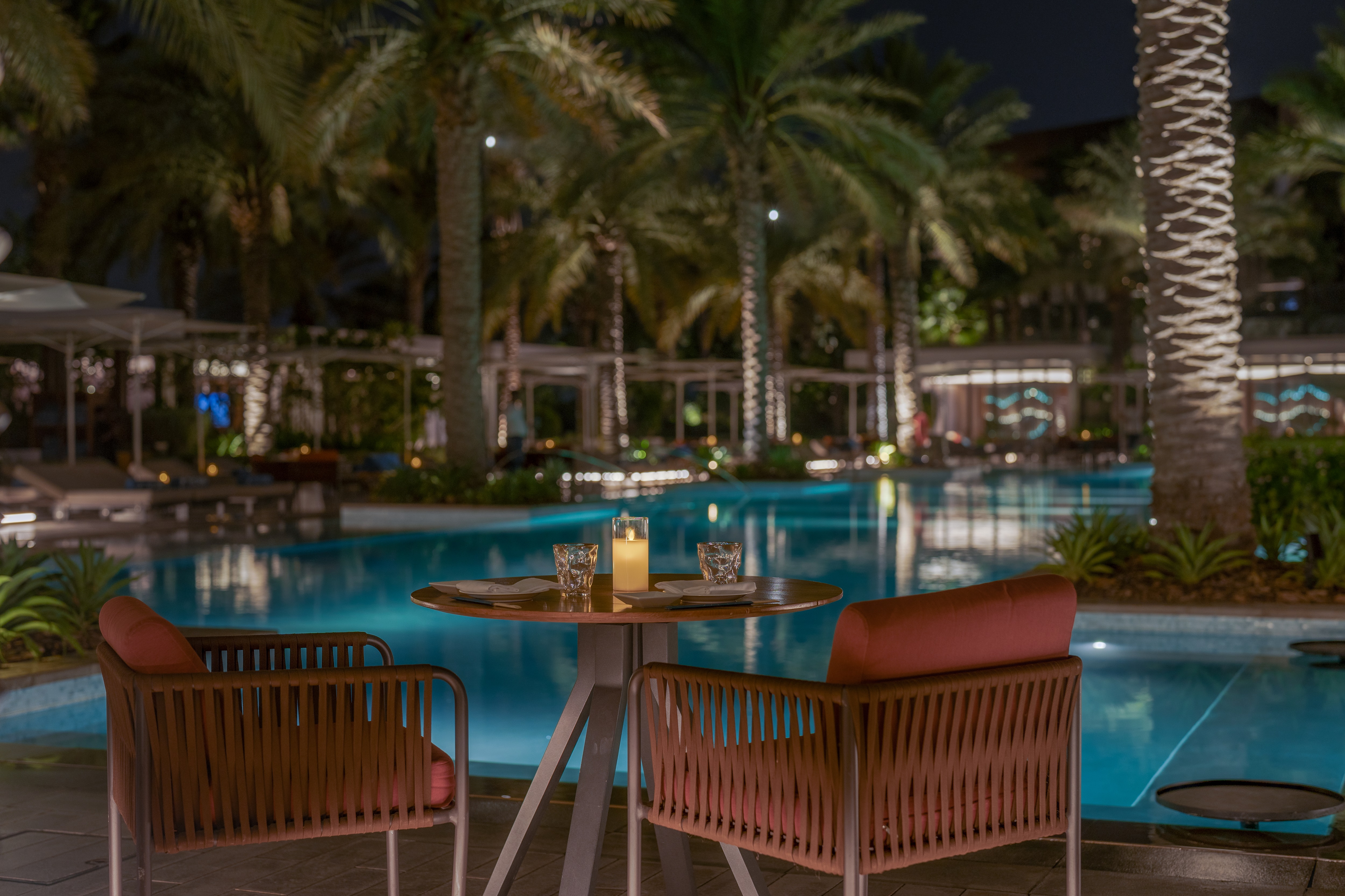 Nobu By The Beach At Atlantis The Royal Unveils A Luxurious Night Swim ...