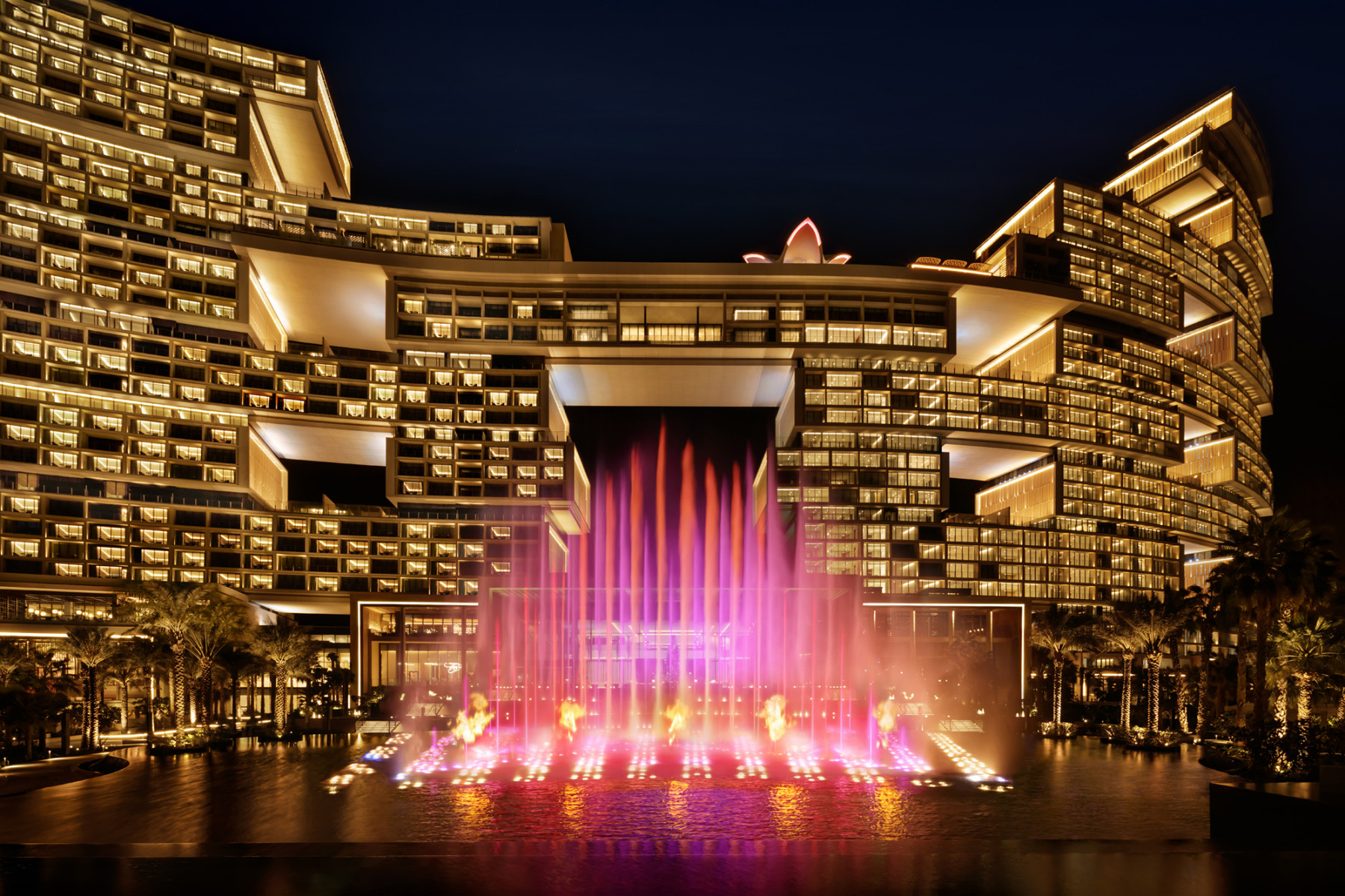 Hans Zimmer’s ‘Diamond In The Desert’ Debuts As A Fire-Meets-Water ...