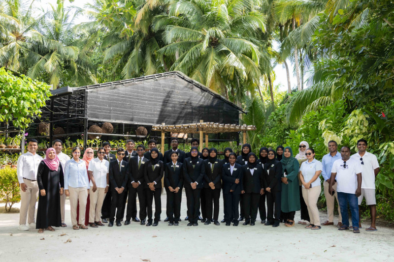 One&Only Reethi Rah Hosts Huravee School