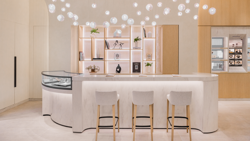 A REDESIGNED FLAGSHIP BOUTIQUE OPENS IN DUBAI