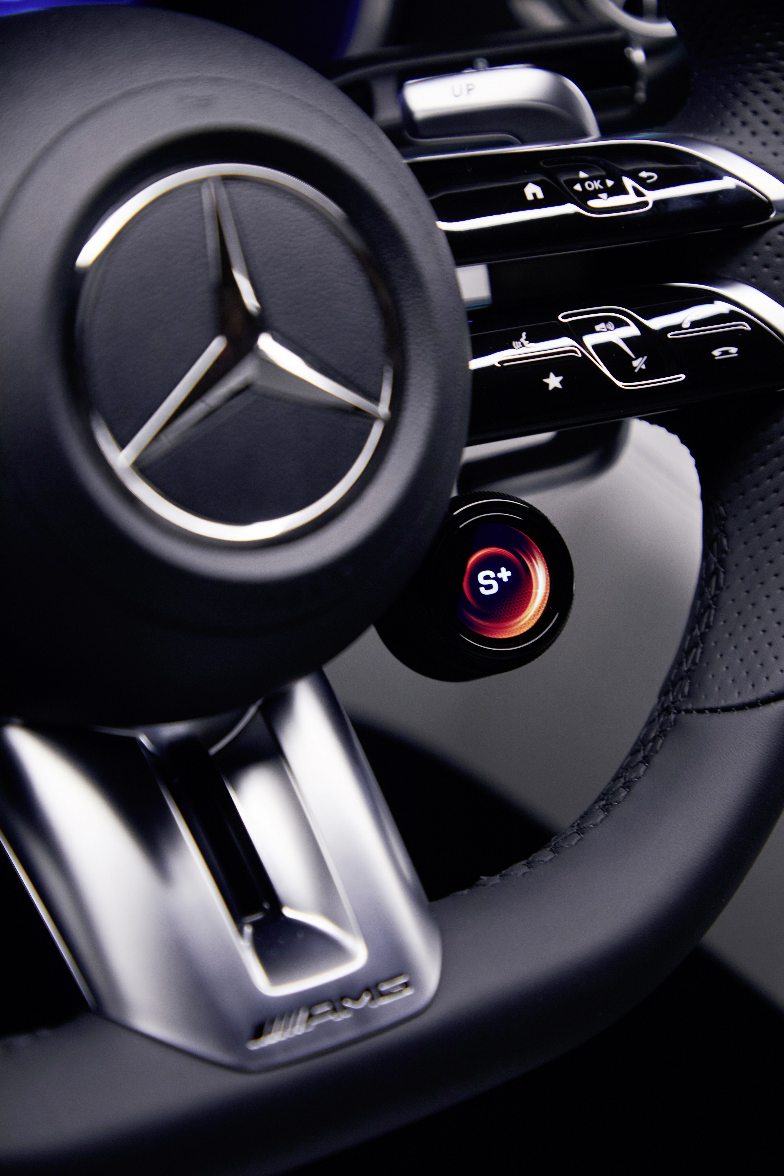 Design interior exclusivo do novo Mercedes-AMG SL