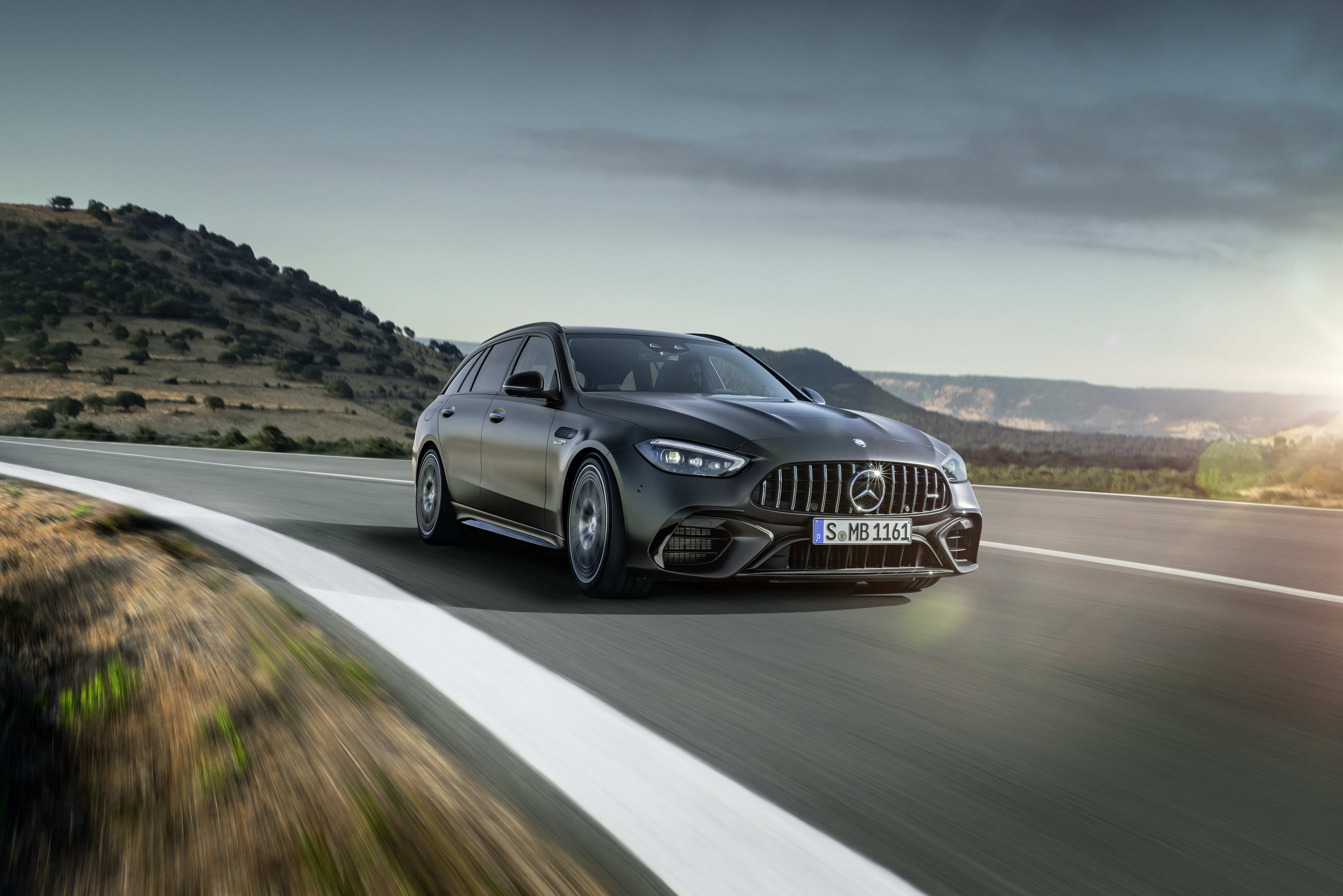 O novo Mercedes-AMG C 63 S E PERFORMANCE