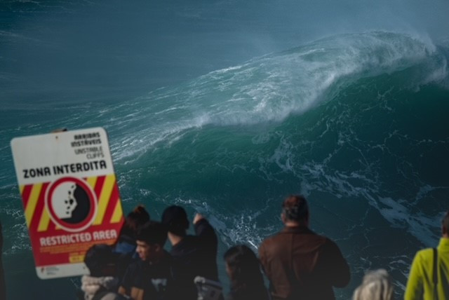 Divulgados os vencedores do Mercedes-Benz Nazaré Winter Sessions Awards ...