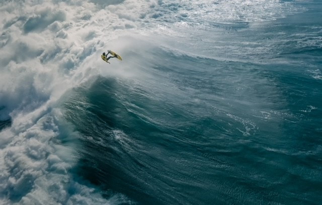 Divulgados os vencedores do Mercedes-Benz Nazaré Winter Sessions Awards ...