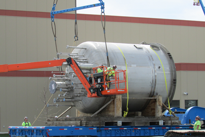 Vit Plant lifts out vessel that supports vitrification of nuclear waste ...