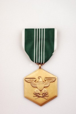 Ohio State professor Angus Fletcher awarded U.S. Army medal for ...