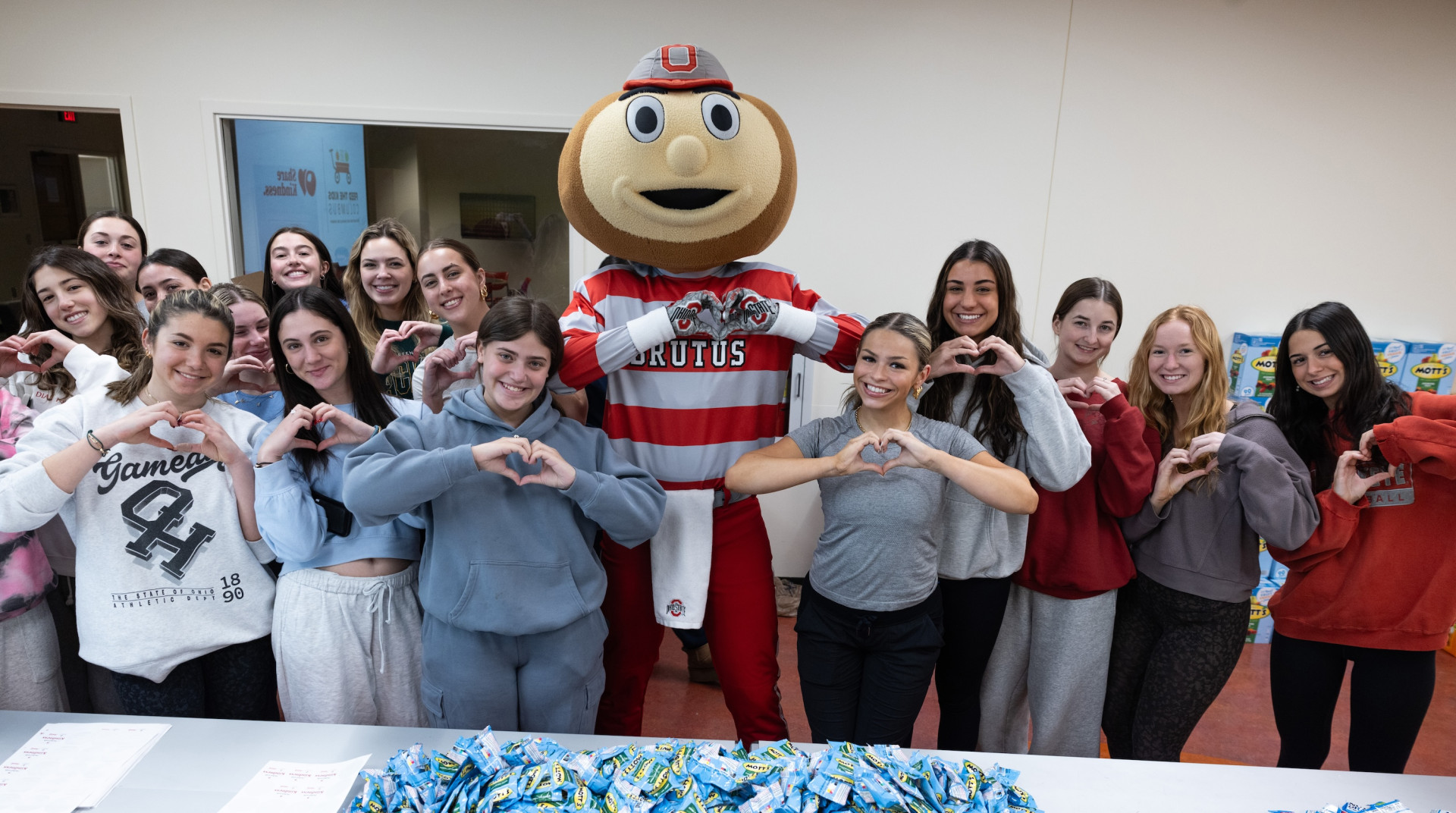 Buckeye Love kicks off with Feed the Kids service project