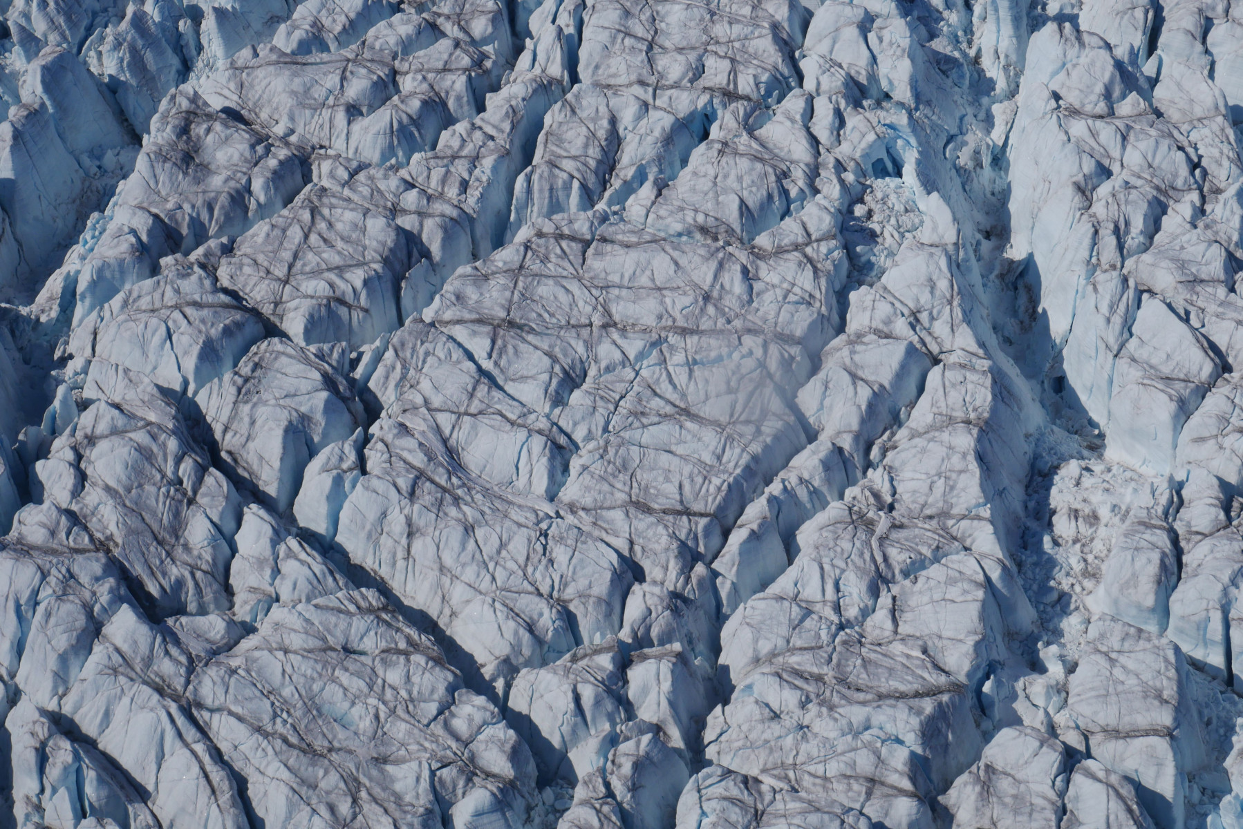 Cracks in Greenland Ice Sheet are growing, study finds