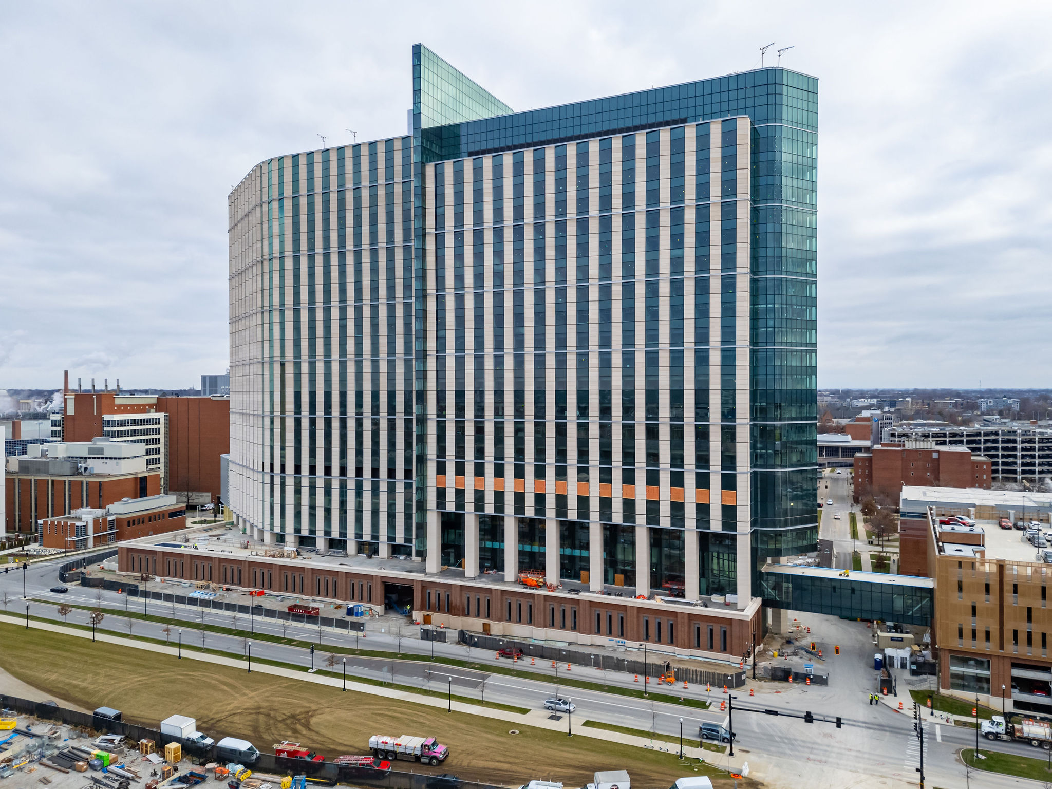 Wolfe Foundation gives $50 million toward hospital tower, honors John F ...