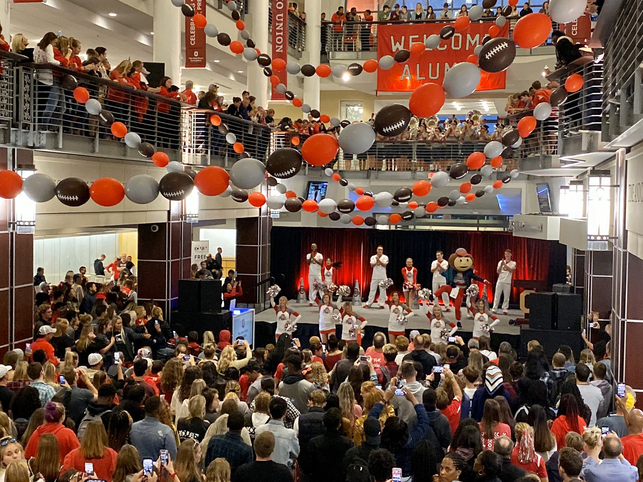 Slideshow: Homecoming parade, pep rally and Buckeye victory