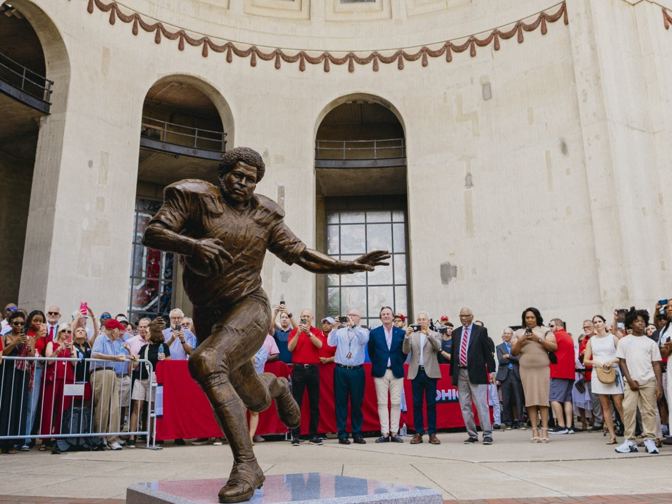 Archie Griffin statue dedicated at Ohio Stadium