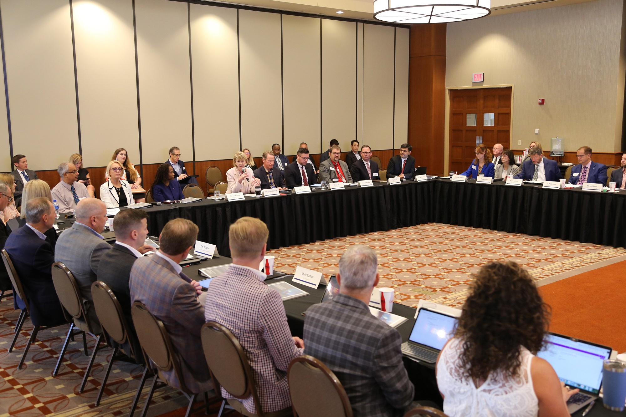 Ohio State hosts first meeting for statewide broadband and 5G partnership
