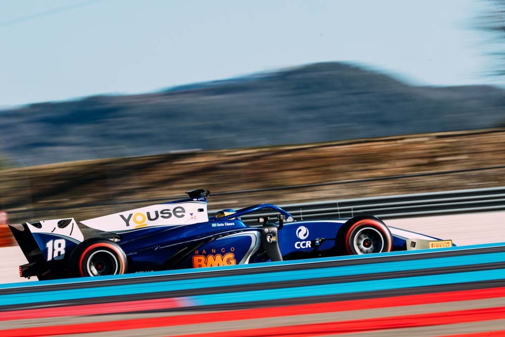 F2 races at Paul Ricard with medium and supersoft tyres, GP3 on medium