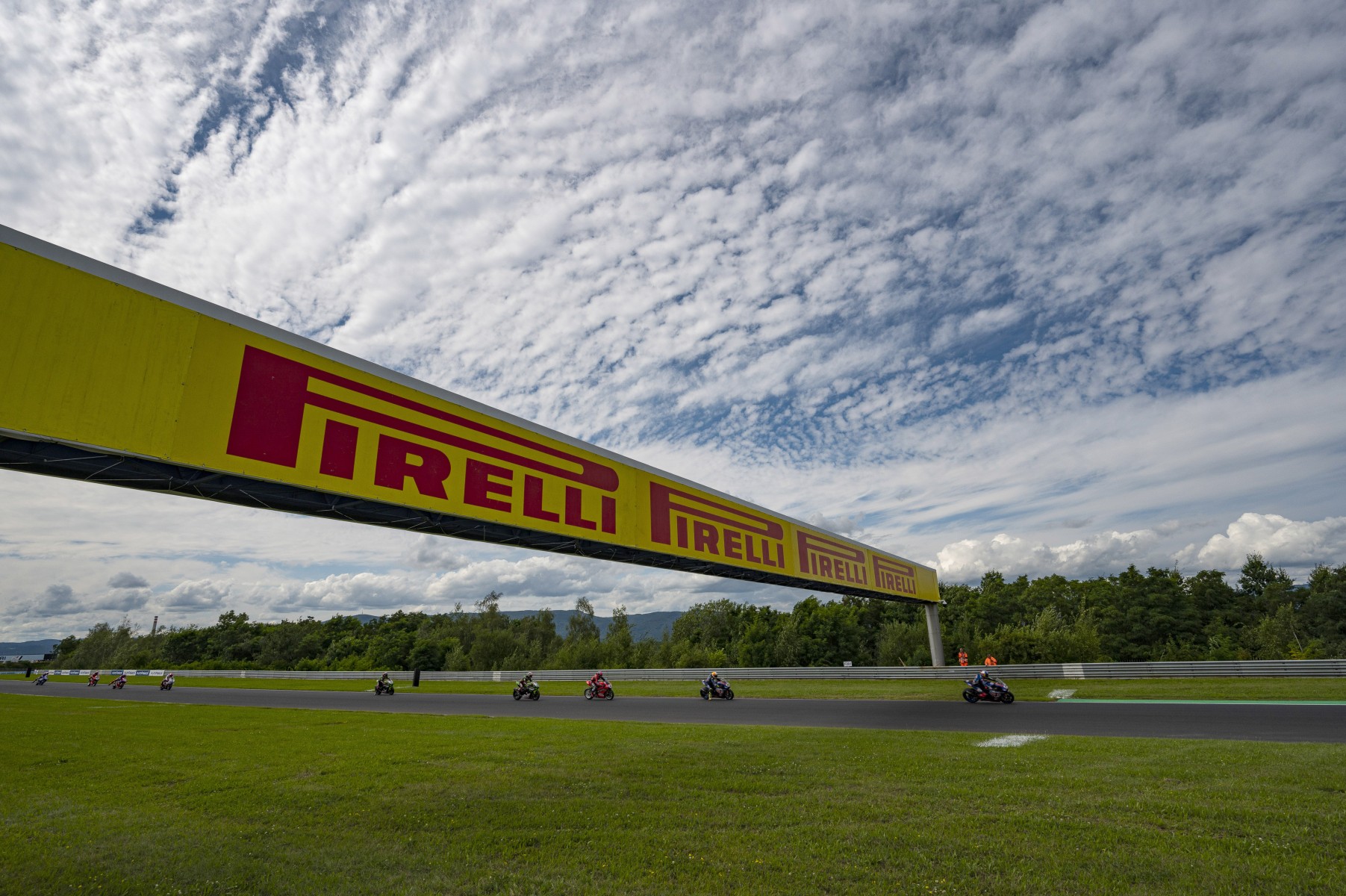 Morbide, ma non troppo, per il “duro” circuito di Most