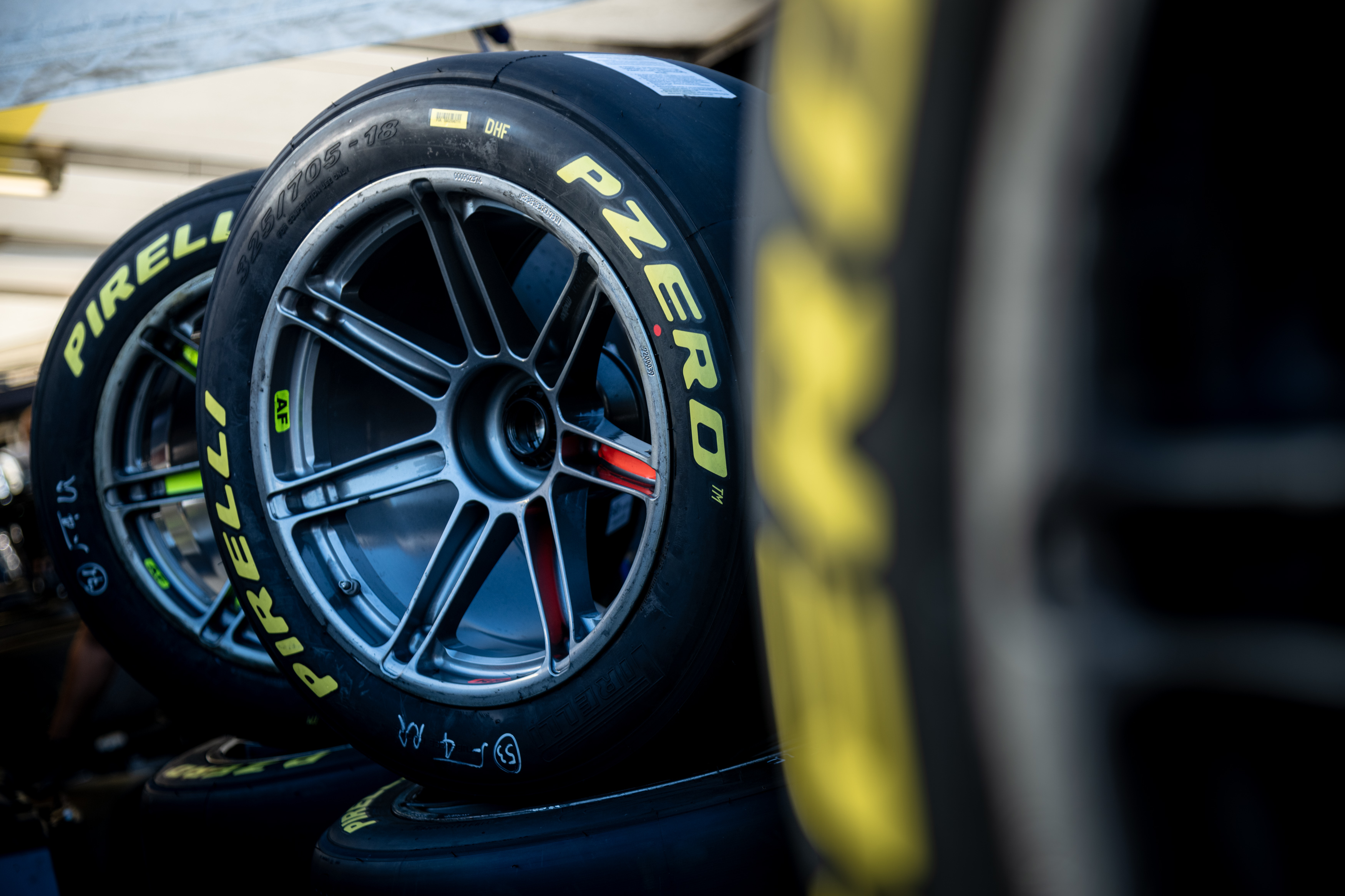 PIRELLI SETS A RECORD IN THE SEASON OPENER AT BATHURST
