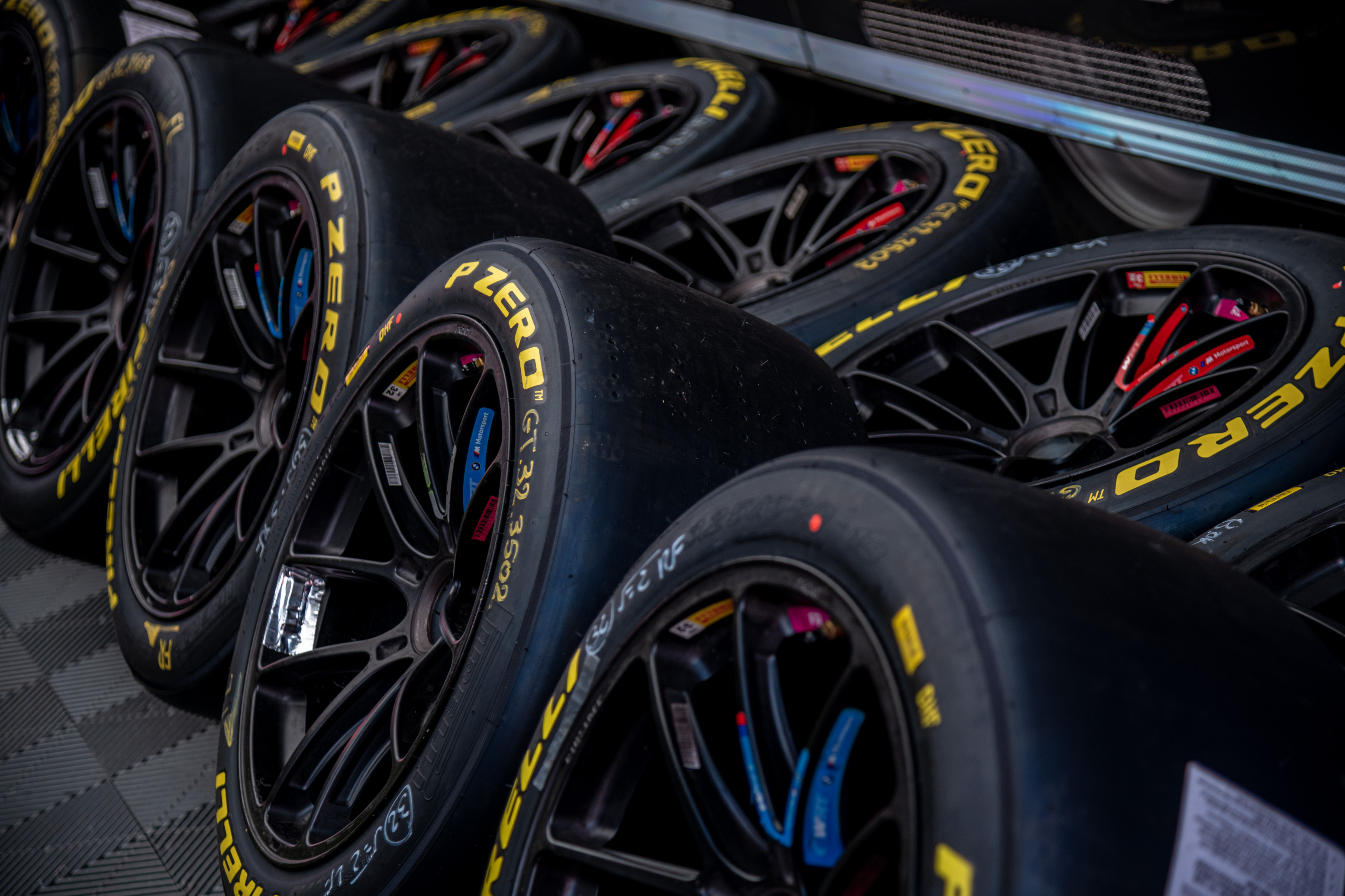 PIRELLI, GTWC EUROPE GETS UNDERWAY WITH THE CHALLENGE OF PAUL RICARD