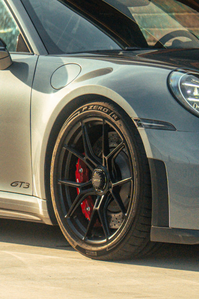 PIRELLI: NEW P ZERO R AND P ZERO TROFEO RS TYRES EQUIP PORSCHE 911 GT3