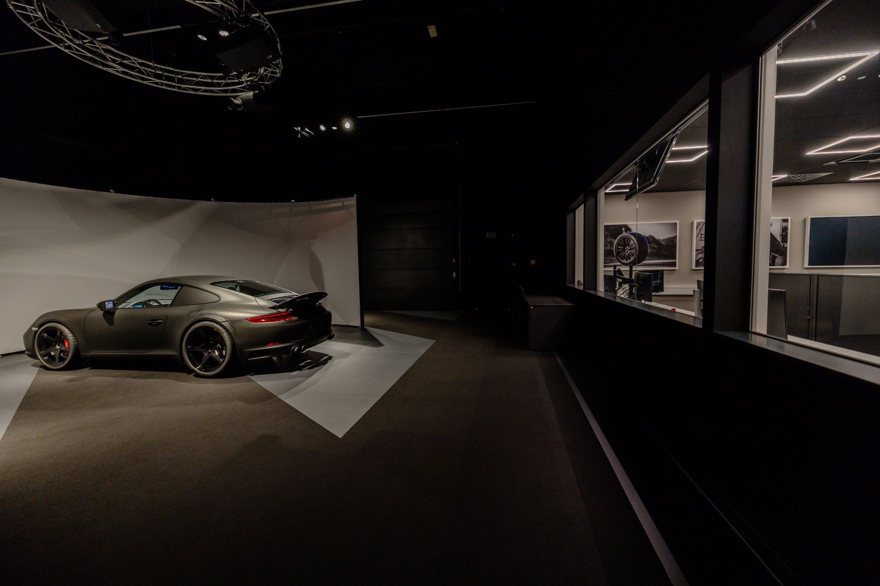 PIRELLI CONTINUES TO INVEST IN GERMANY WITH THE OPENING OF ITS DRIVING SIMULATOR AT THE VIRTUAL ...