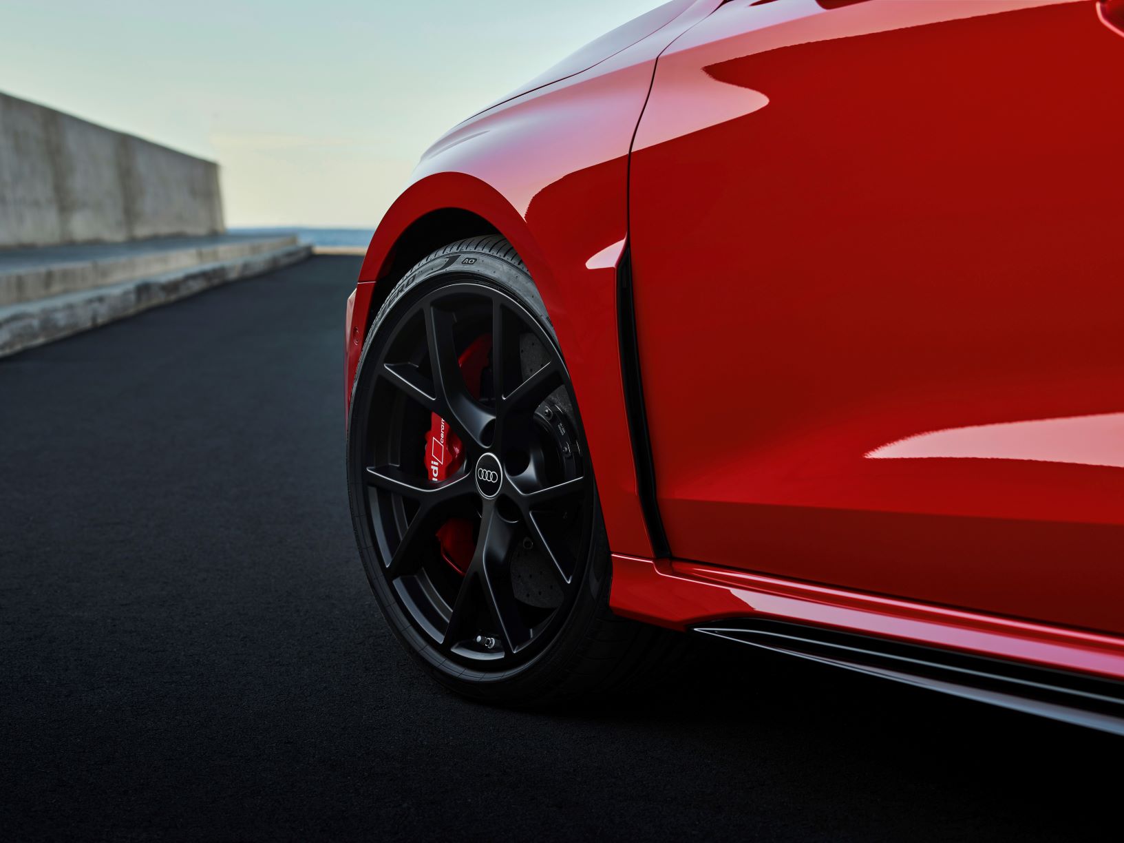 PIRELLI P ZERO TROFEO R: RECORD PERFORMANCE WITH THE NEW AUDI RS 3 AT ...
