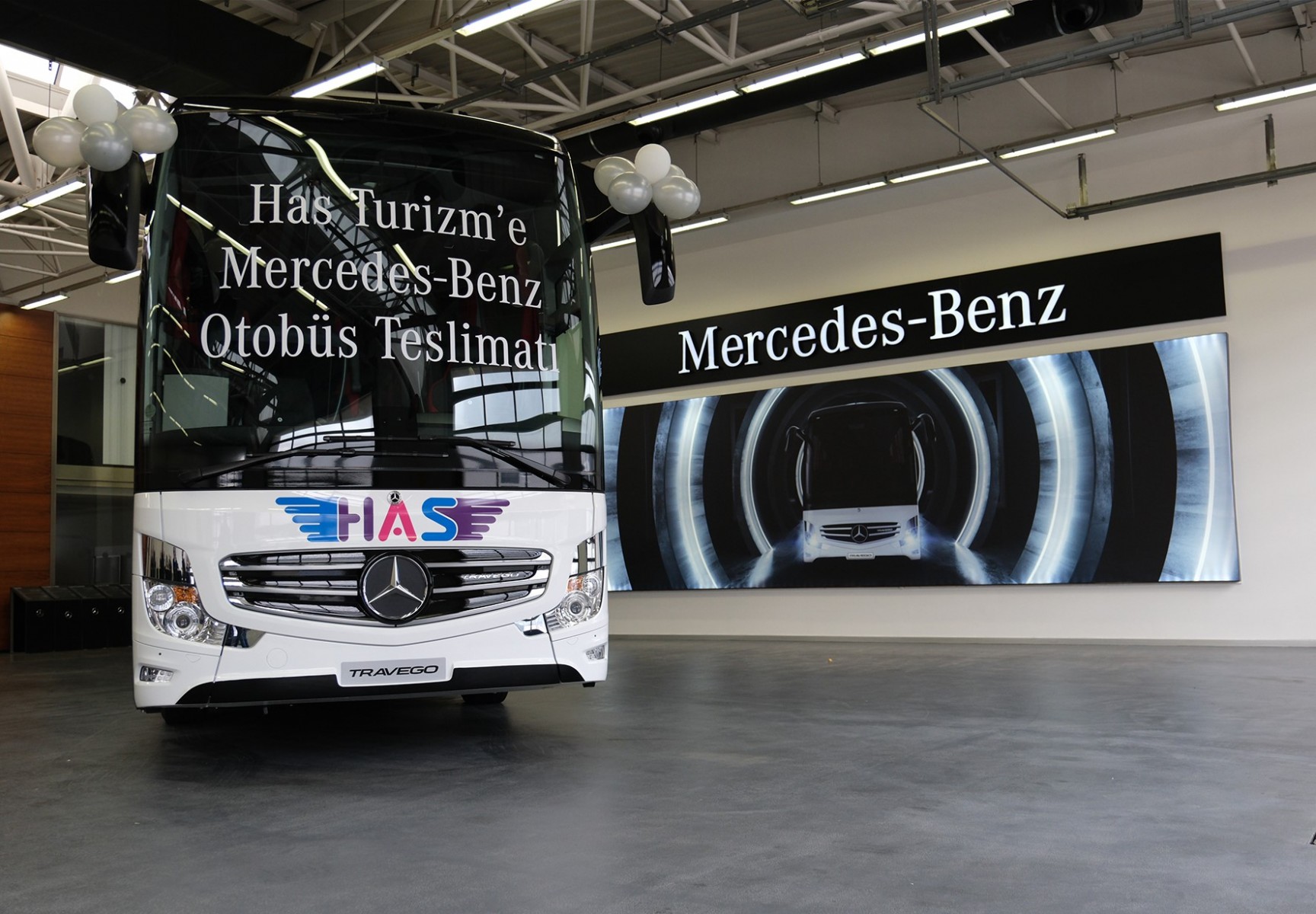 Mercedes-Benz Türk, Has Turizm’e 3 adet Tourismo 16 ve 1 adet Travego ...