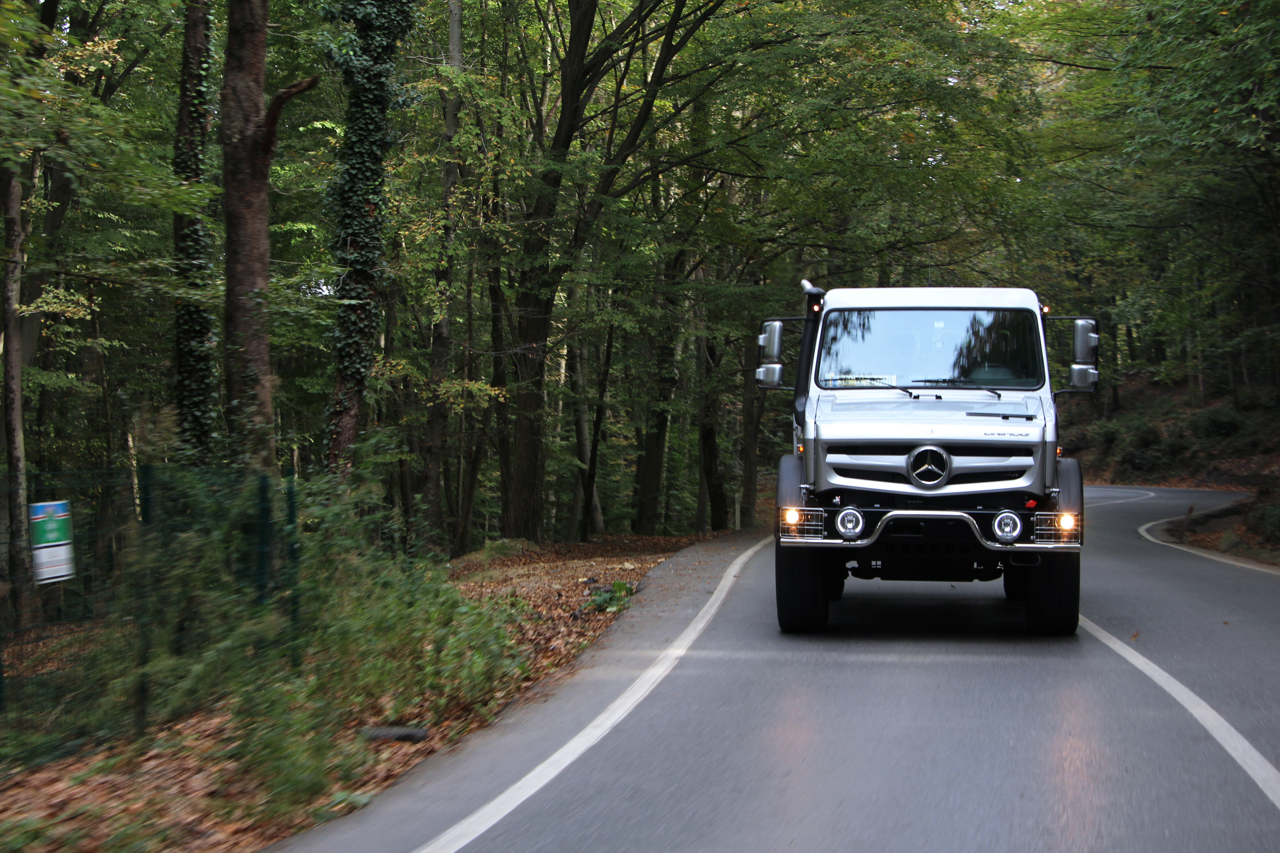 Mercedes-Benz Unimog Şehirde Yollara Çıkıyor