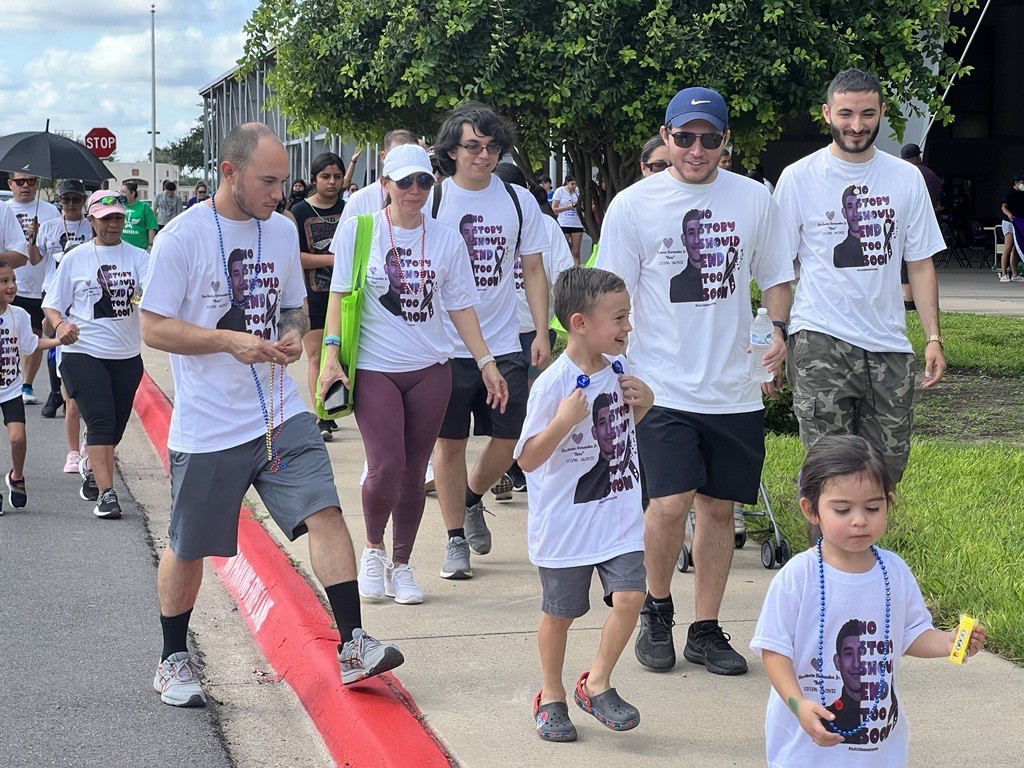 STC’s Mid-Valley campus hosts “Out of the Darkness” community walk