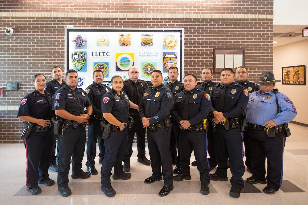 Inaugural class of STC, UNT Dallas Caruth Police Institute completes ...