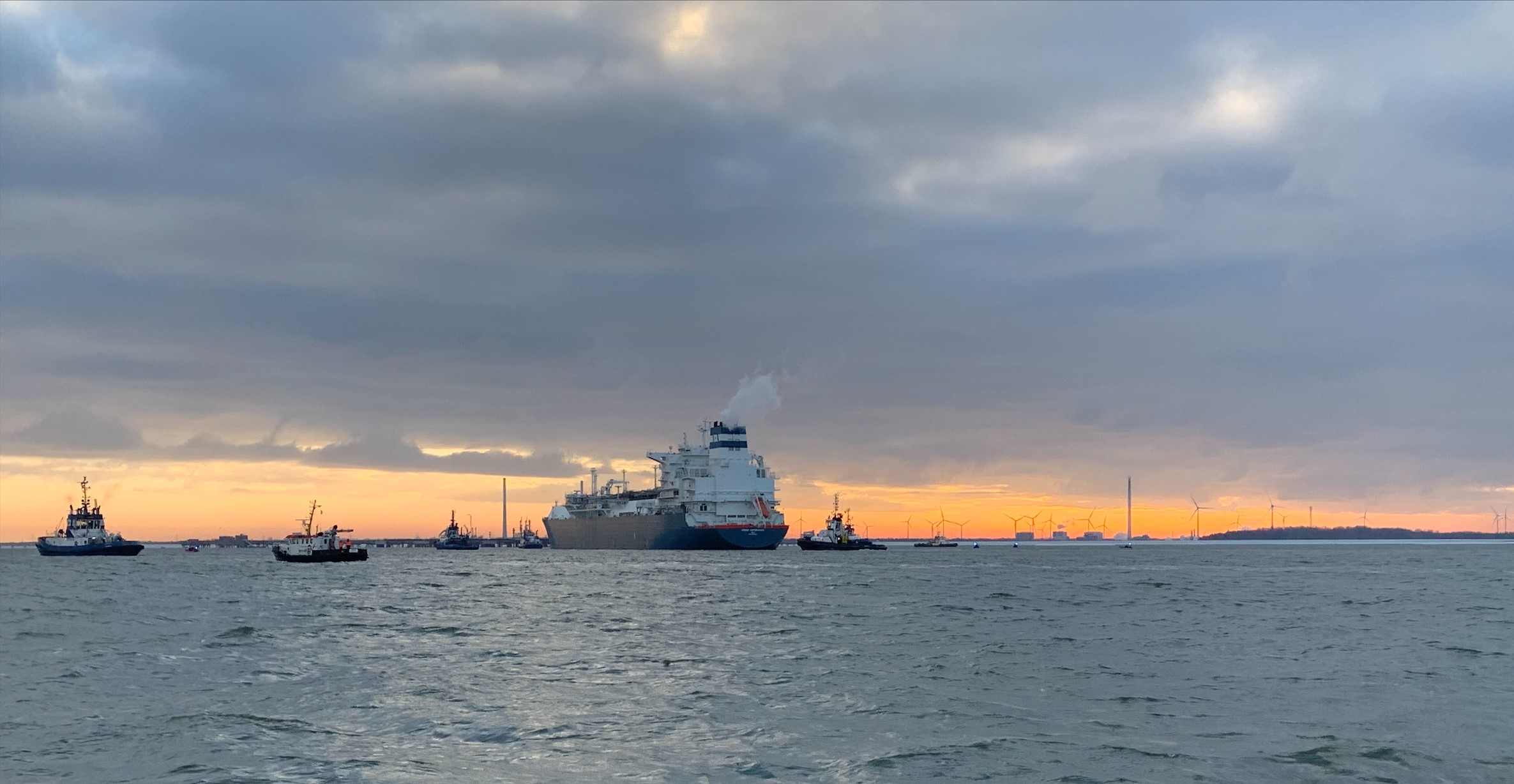 FSRU for Germany's first LNG terminal reaches Wilhelmshaven