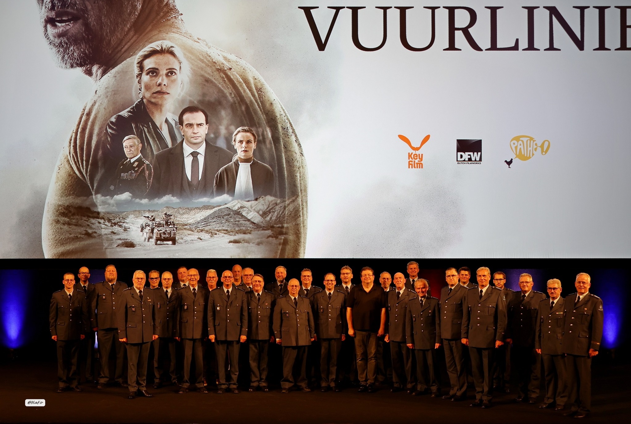 Regisseur Roel Reiné aanwezig bij voorpremière de Vuurlinie bij Pathé Ede