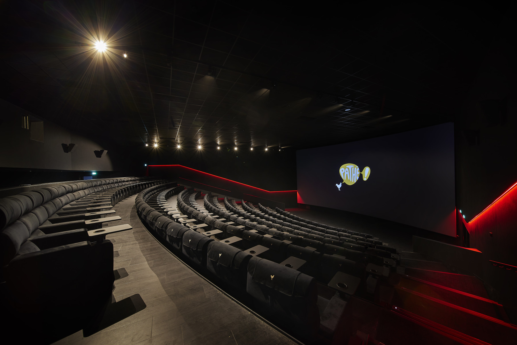 Pathé Scheveningen Relax Seats Zaal 8 (2)