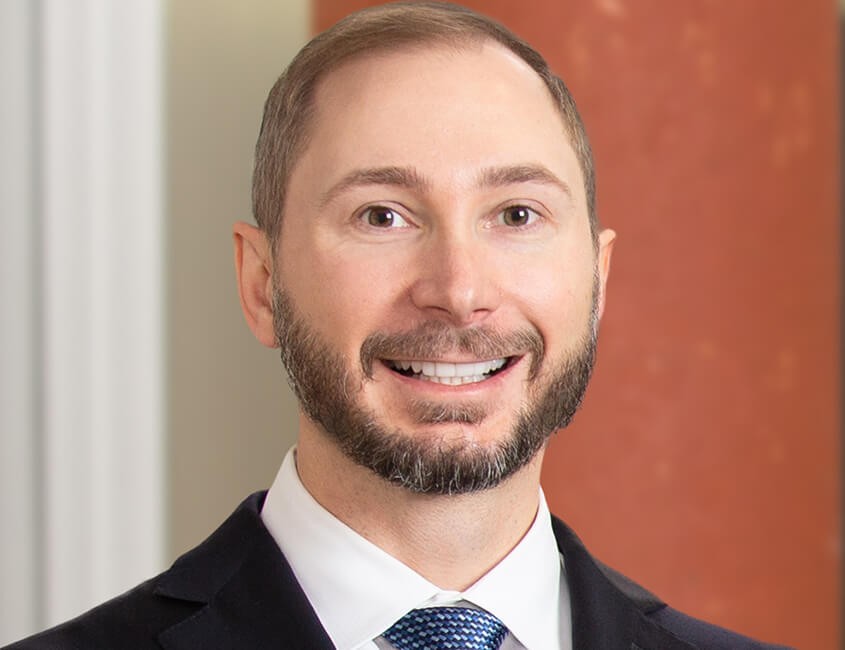 Derek Pershing BBA/MBA ’10 Honored by American Bar Assn