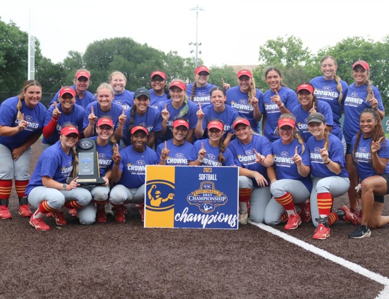 UST Softball Captures 1st SCAC Title