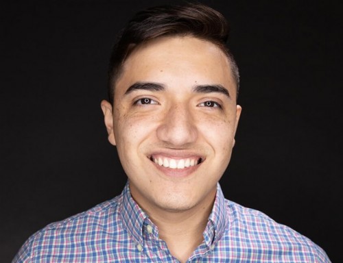 UST Student Personifies Online Mascot Lenny the Lion